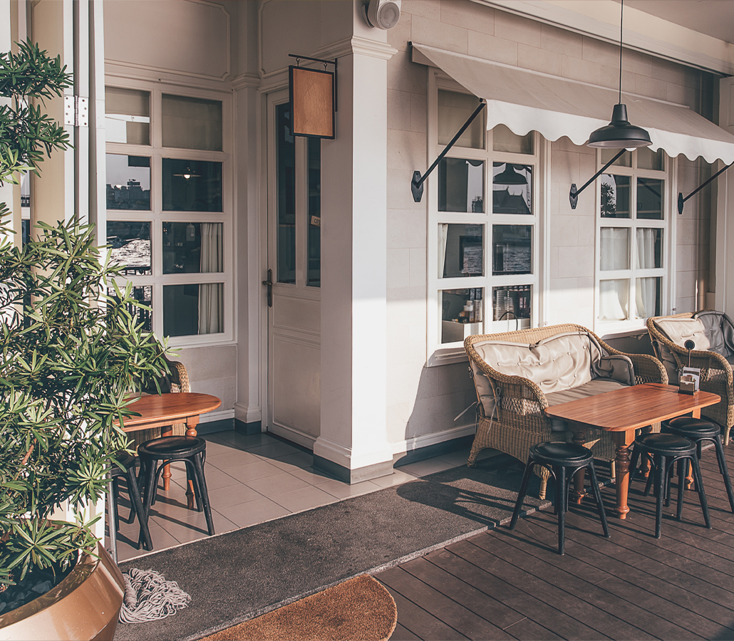 5 Ways to Boost Your Storefront Curb Appeal